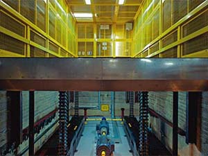 Stab-A-Load - Serapid Elevators - Rigid Chain Technology Based Lifts